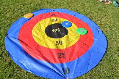 Frisbee Target Practice - Corporate entertainment and games hire in UK ...