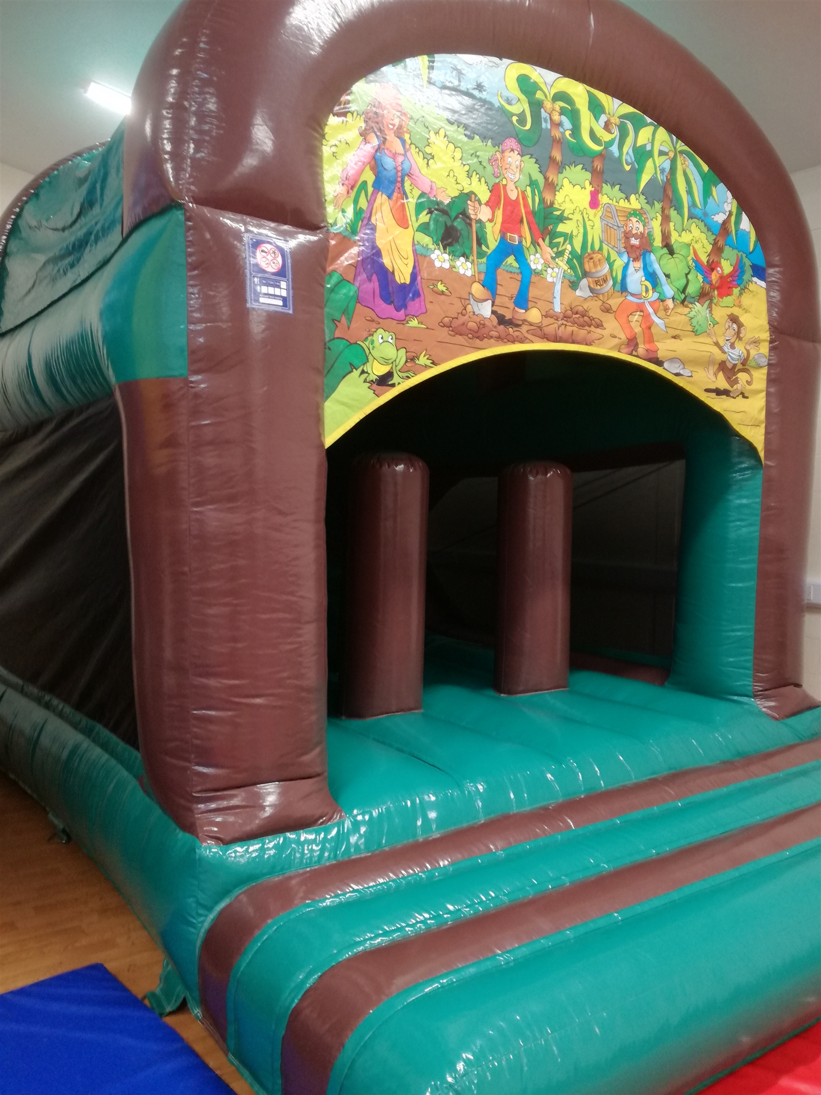 Adventure Castle (with slide & biff baff posts) - Bouncy Castle Hire in ...