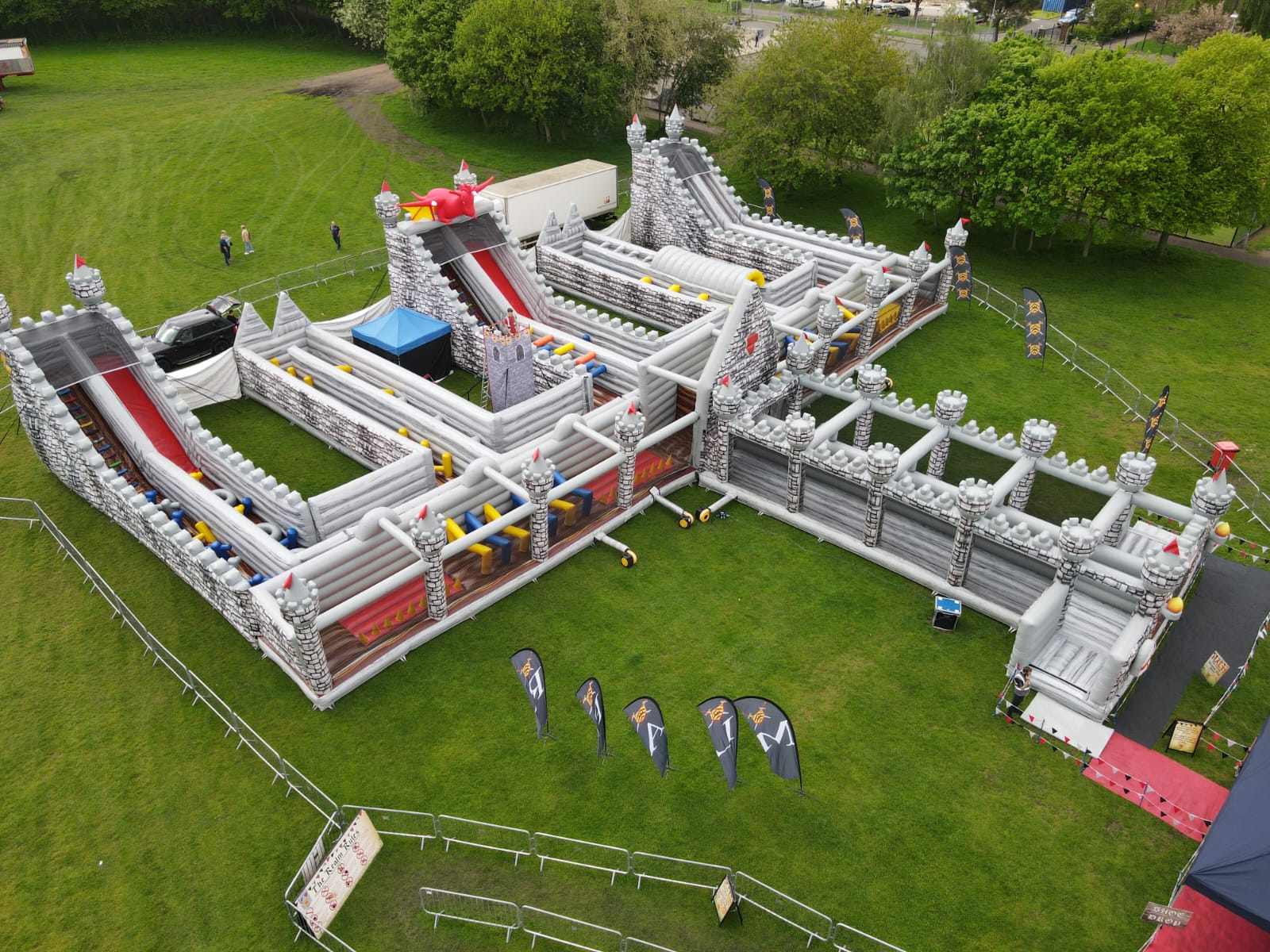 Inflatable Obstacle Course Hire - The Realm - Hire in UK | Simply The ...