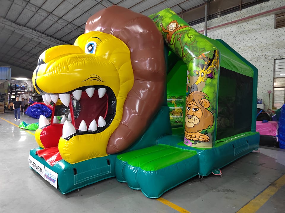 18ft x 14ft Yellow Lion themed Castle - Ice-Cream van, Bouncy Castle ...