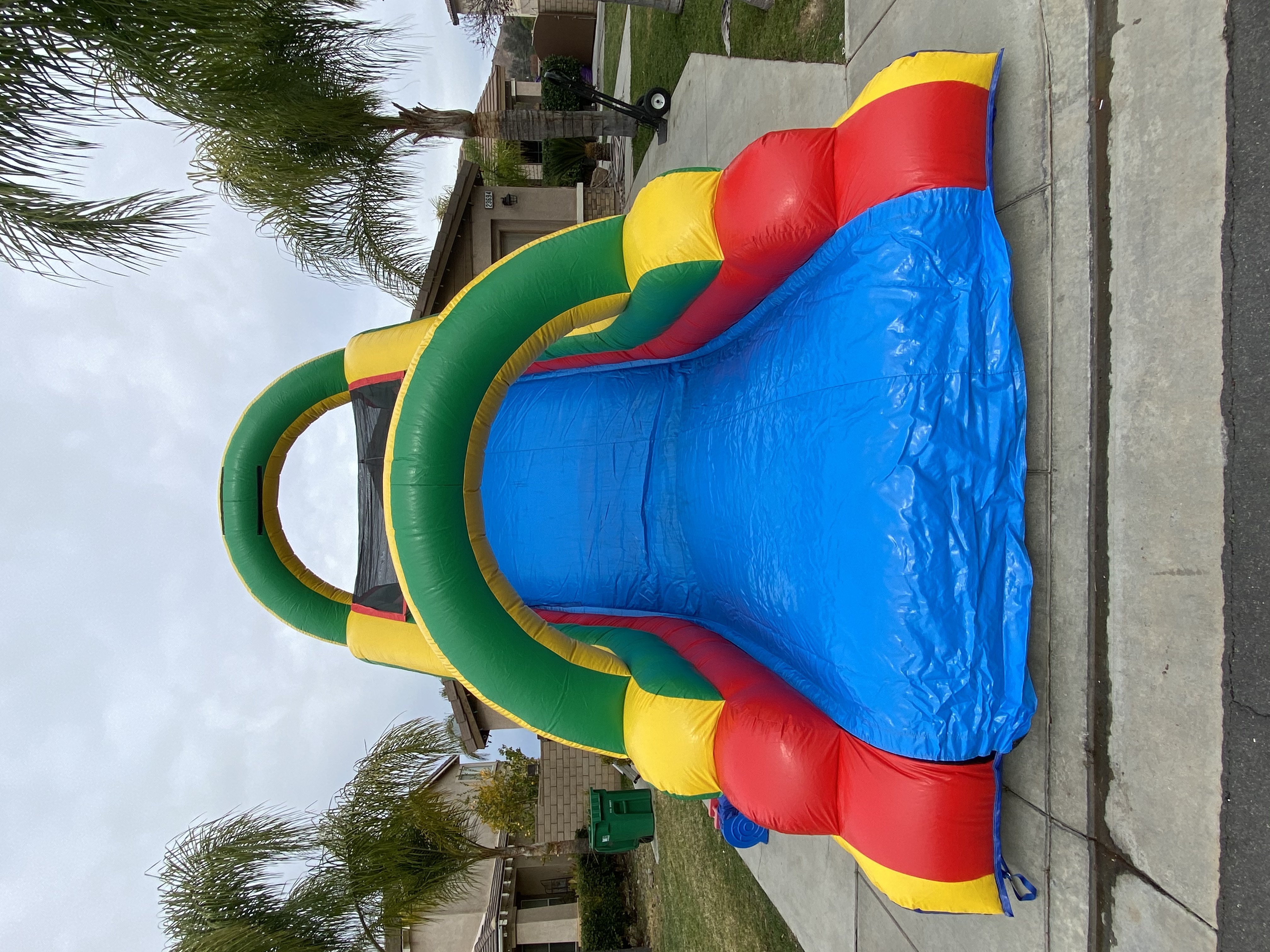 68′ DELUXE OBSTACLE COURSE - Bounce Houses, Waterslides, Laser Tag ...