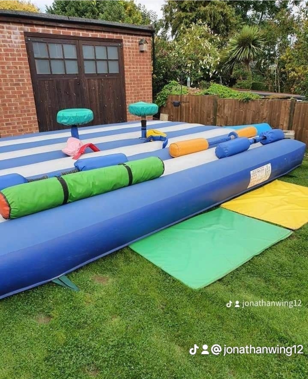 Gladiator Duel with safety hats + 4 x Duel Sticks. - Bouncy Castle Hire ...