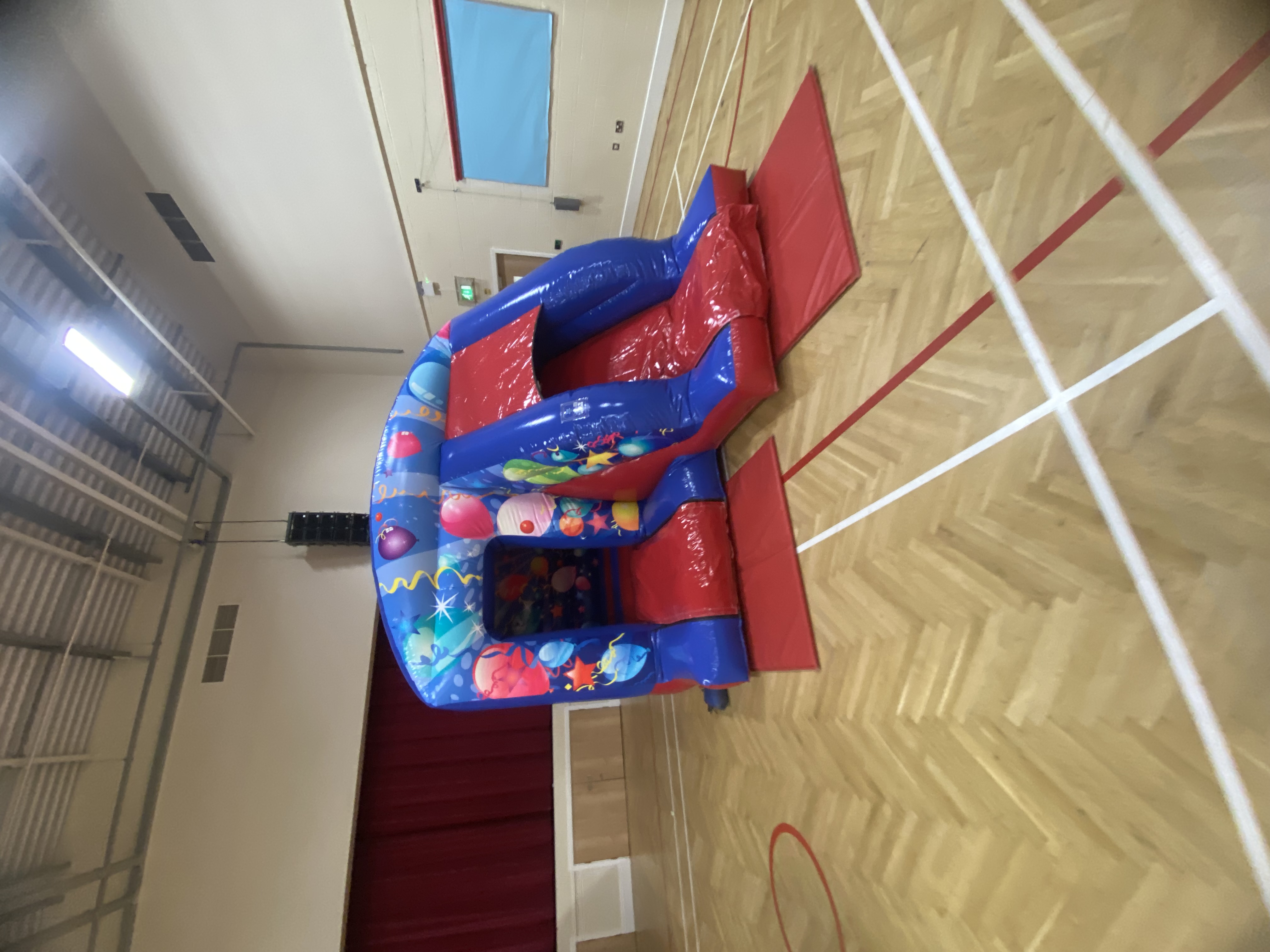 Blue and Red Combi Castle - Hire in Motherwell Wishaw Hamilton ...