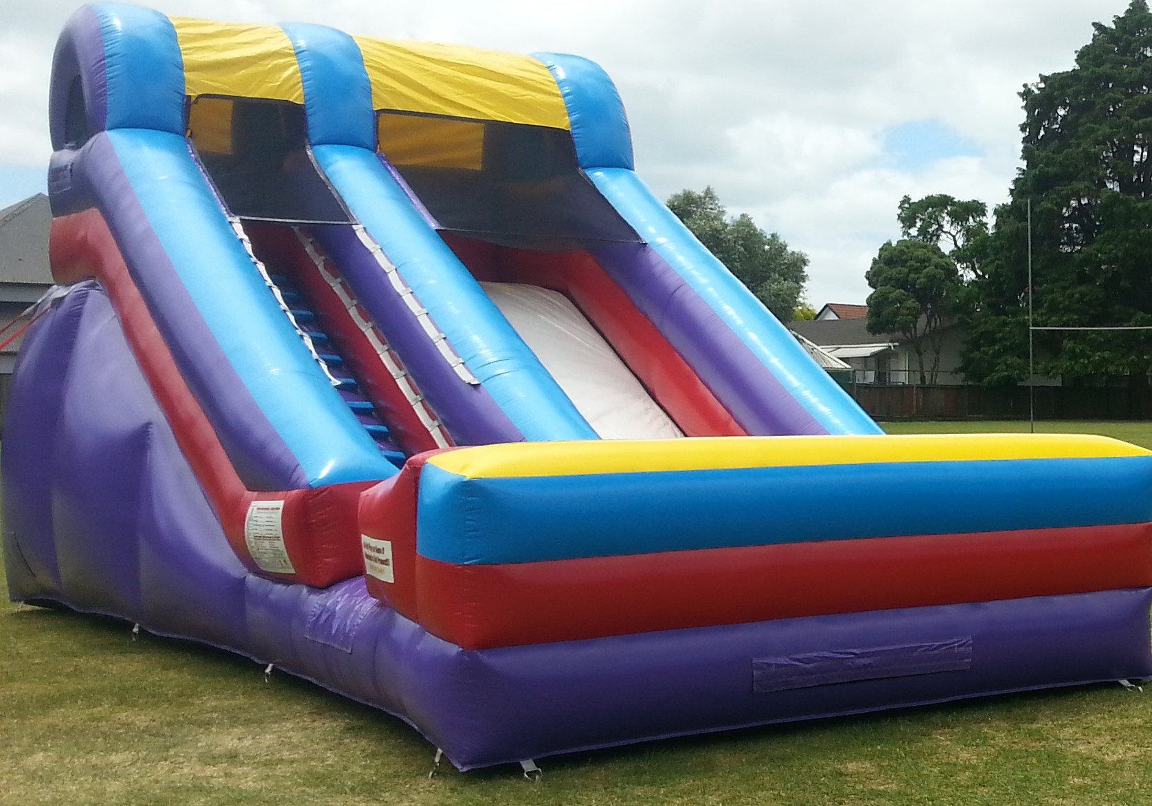 Obstacle Courses , Slides - Hire in Auckland, New Zealand | A1 BOUNCY ...