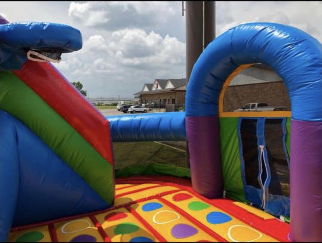 WACKY ADVENTURE WET/DRY COMBO WET - Inflatable Hire in Arkansas | HAPPY ...