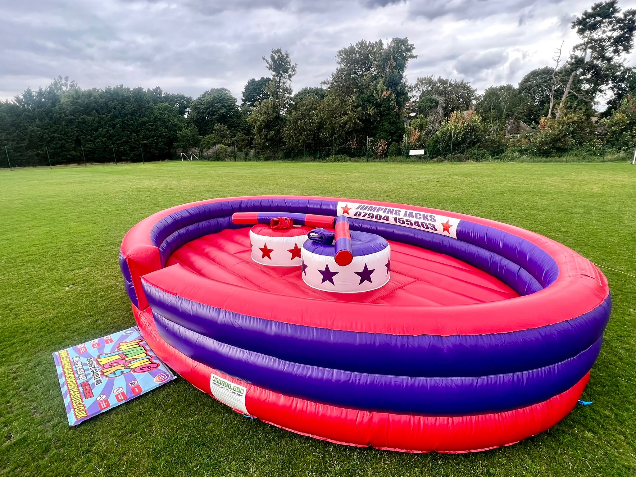 Gladiator 2 - Bouncy Castle Hire in Bromley Croydon South East London ...