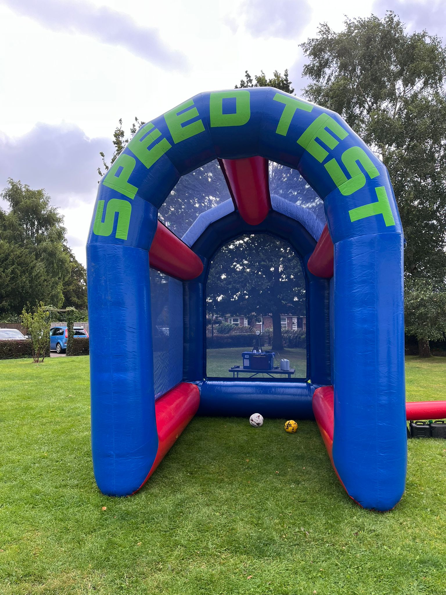 Large Speed Cage Hire - ice-rinks.co.uk in UK | Ice-rink Uk