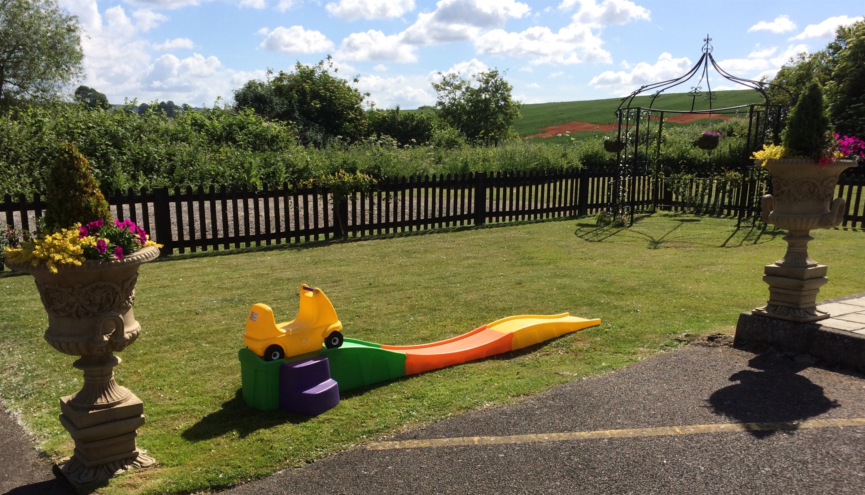 Pop up Party Package - Bouncy Castle Hire, Soft play, Disco Domes and ...