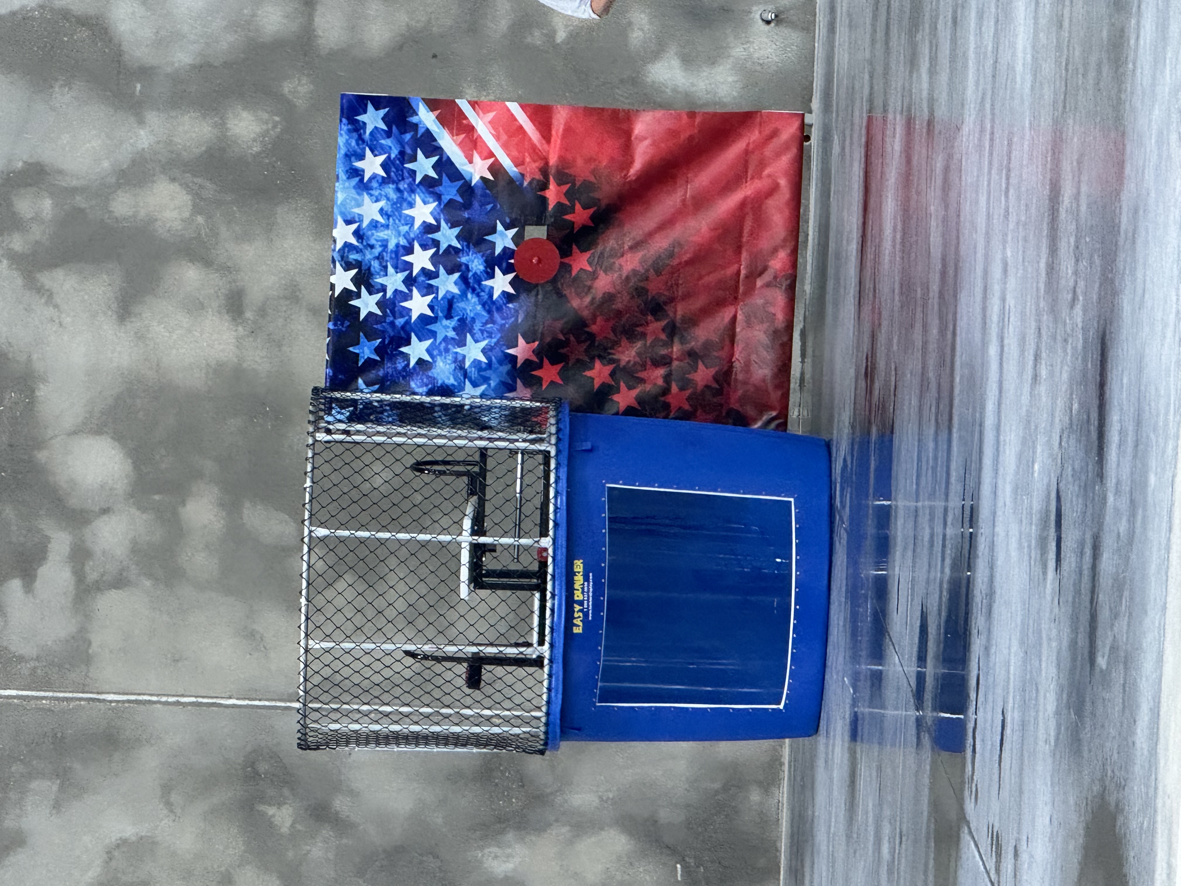 Dunk Tanks - Hire in MISSOURI (MO) | River City Inflatables