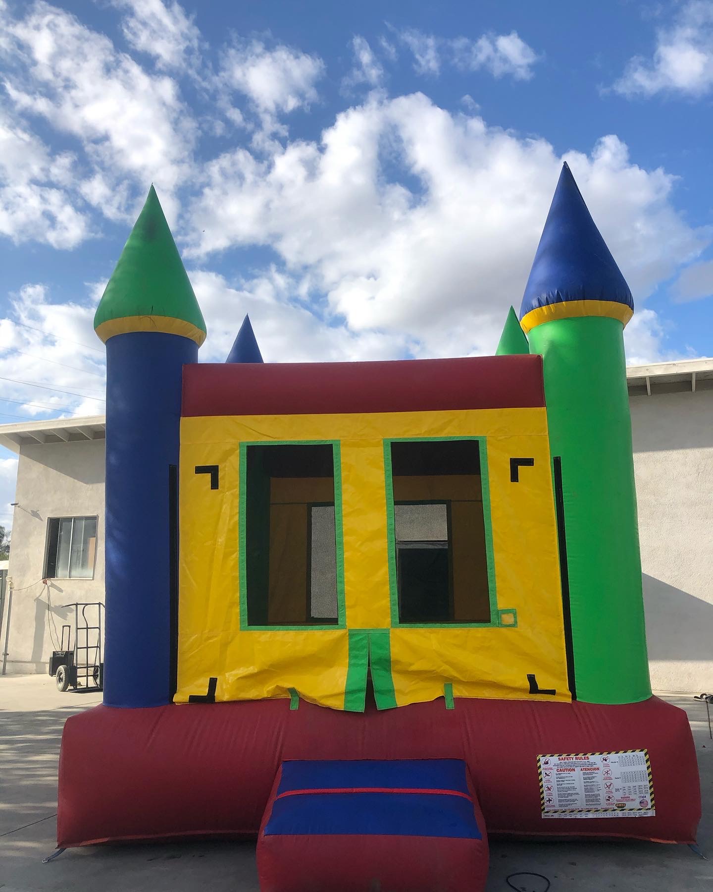 Bounce house (Jumper) - Hire in California