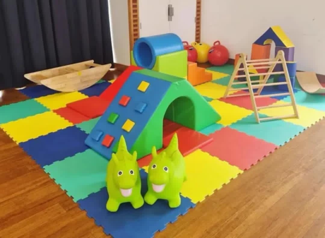 Bouncy Castle Hire - The Fun Team