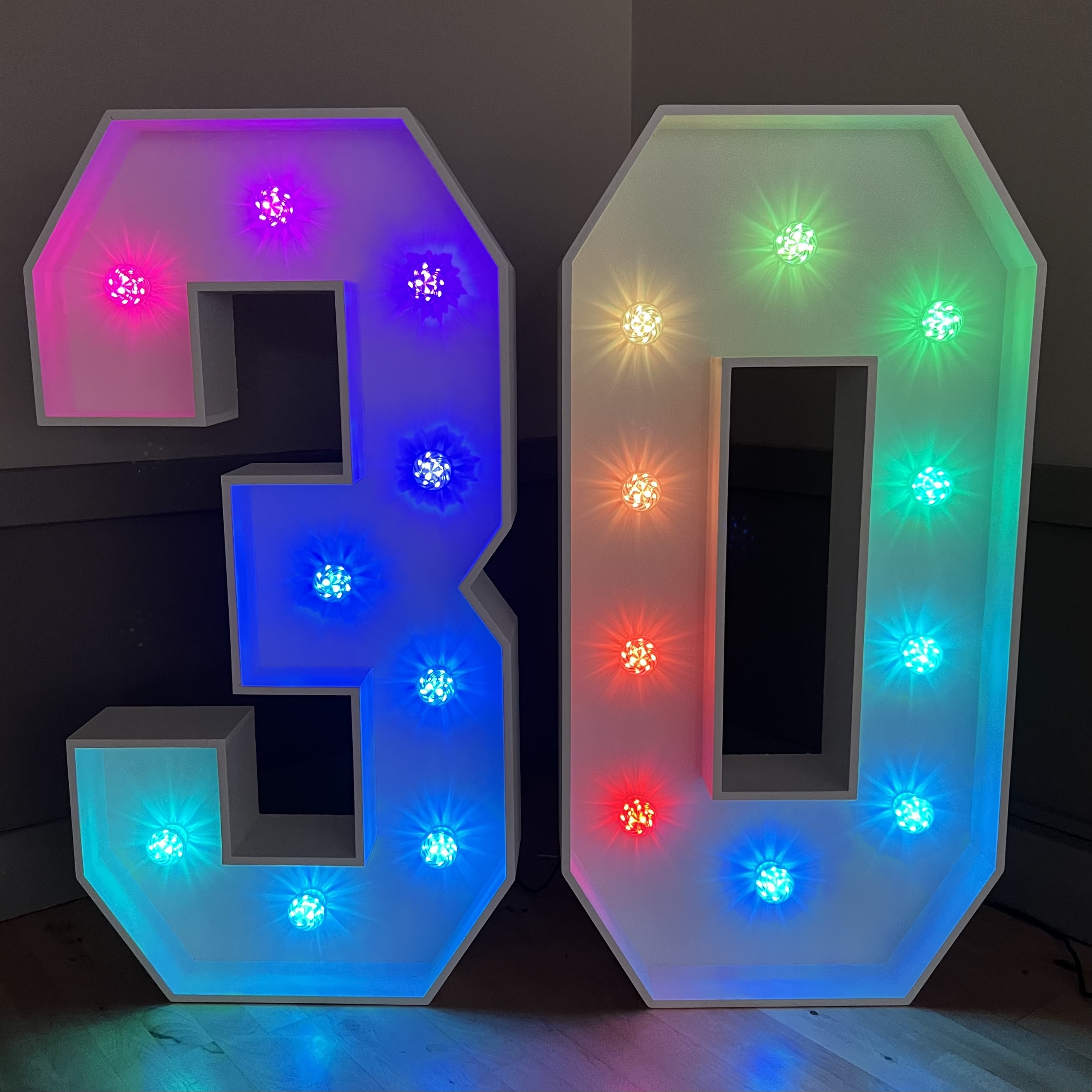 Light-Up LED Numbers 30 - Bouncy Castle Hire in Crowborough, Tunbridge ...