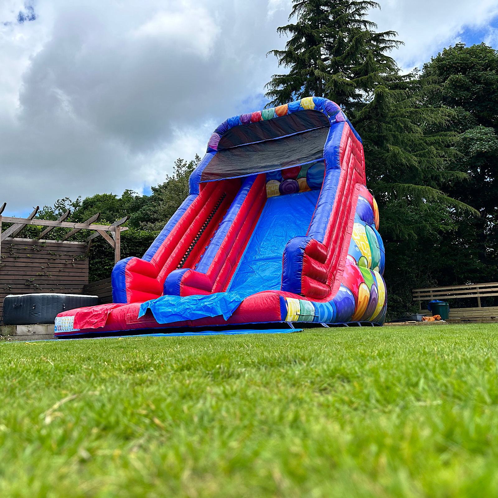 Inflatable Bouncy Slide Hire in Leeds I Wakefield I Selby I Yorkshire