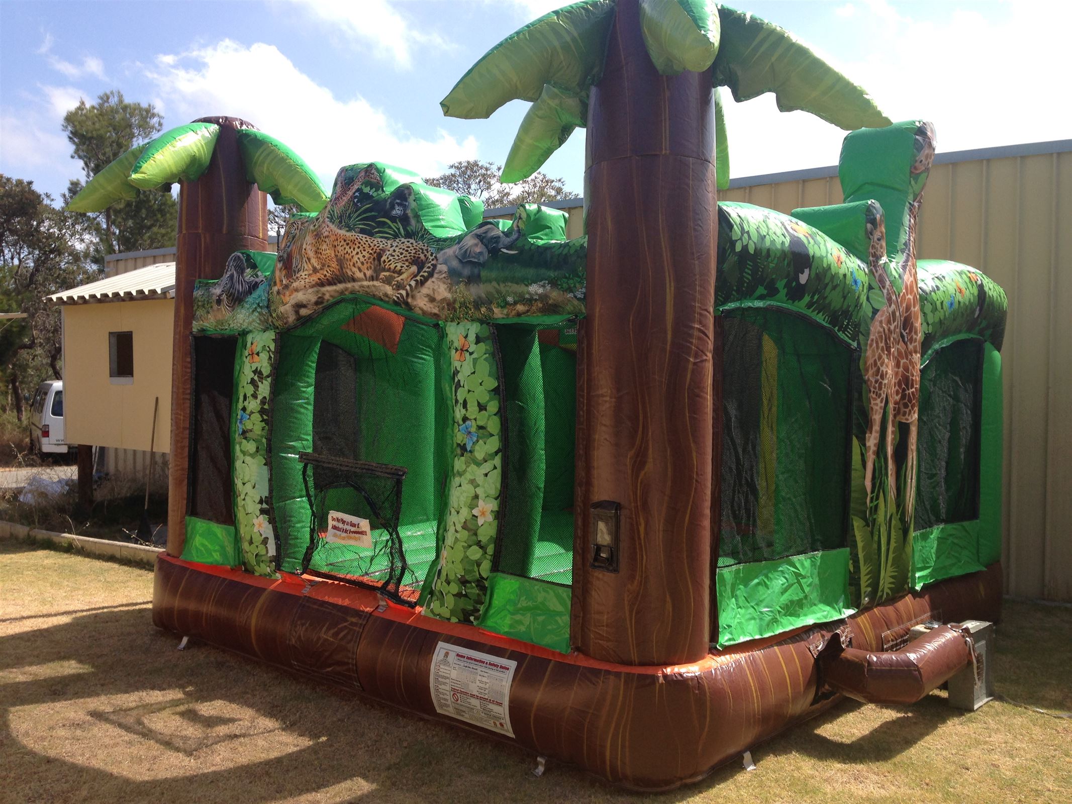 Jungle Bouncy Castle Hire Perth - Mad Cow Entertainment