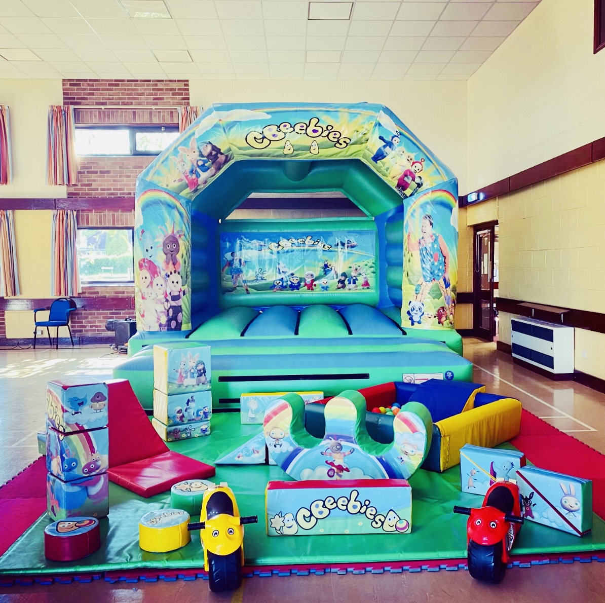 CBeebies Castle and Soft Play - Bouncy Castle Hire in Doncaster ...