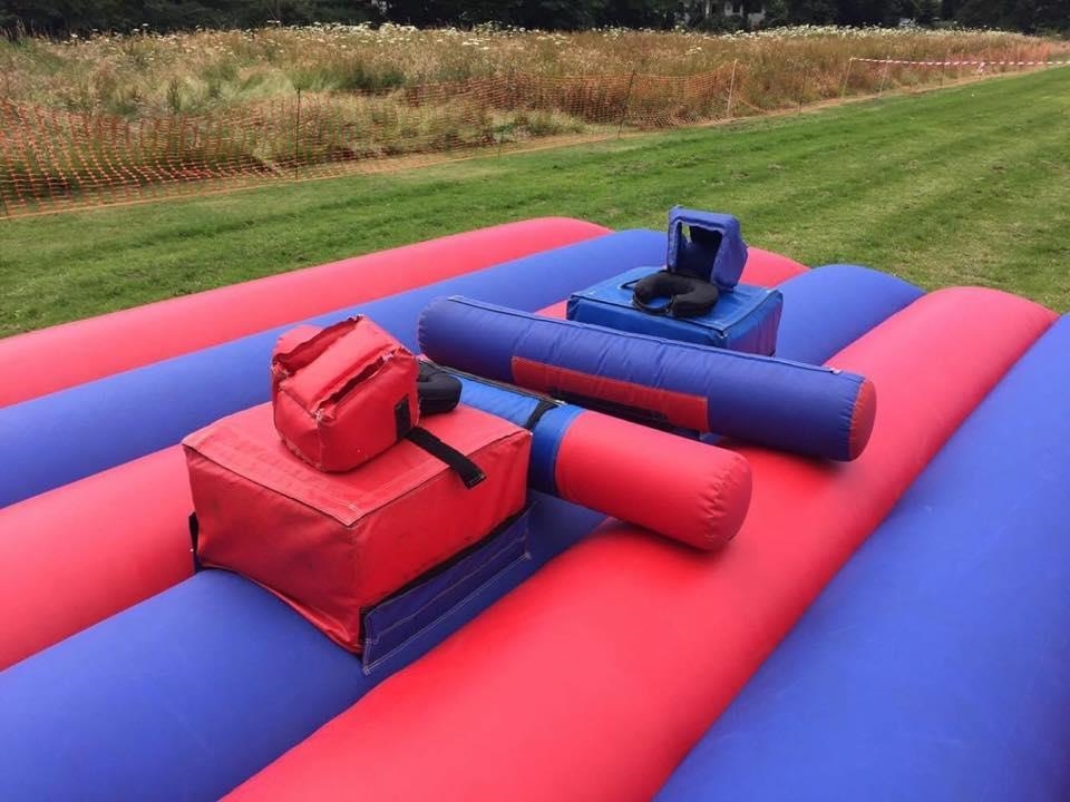 Bounce Back Castles | Gladiator Duel Inflatable