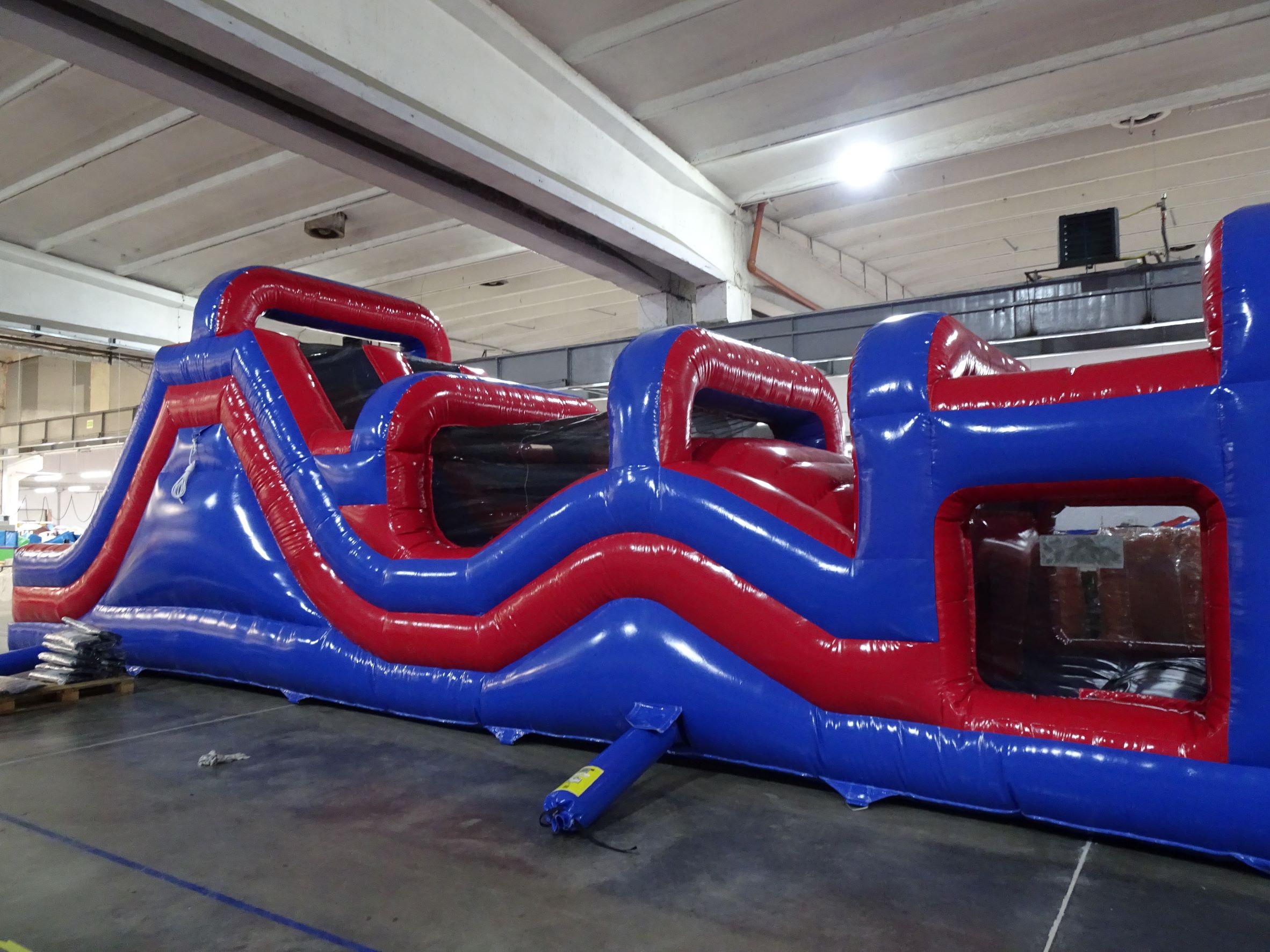 90ft Boot camp assault course challenge - Bouncy castle, inflatables ...
