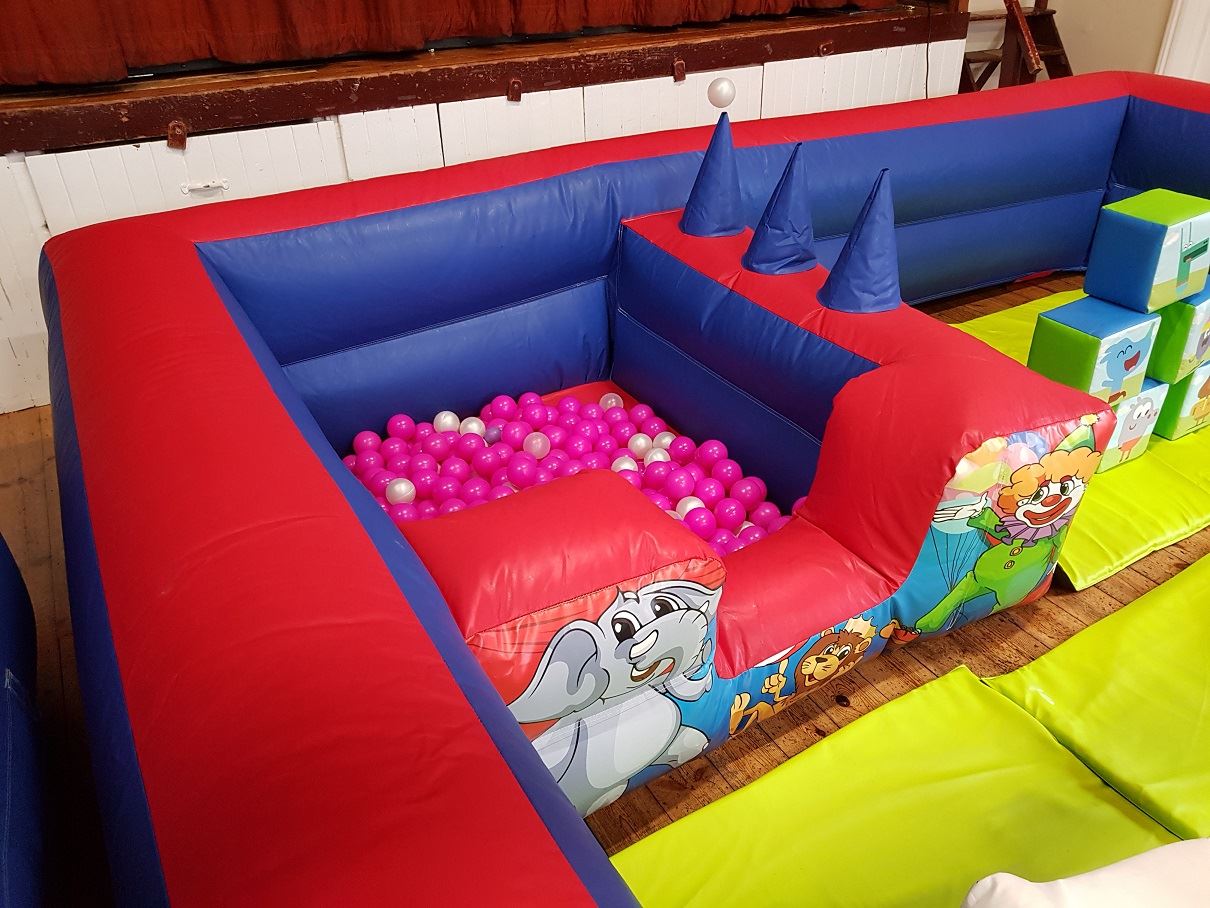 H-Circus Soft Play Surround 14ft x 14ft - Bouncy Castle, Softplay and ...