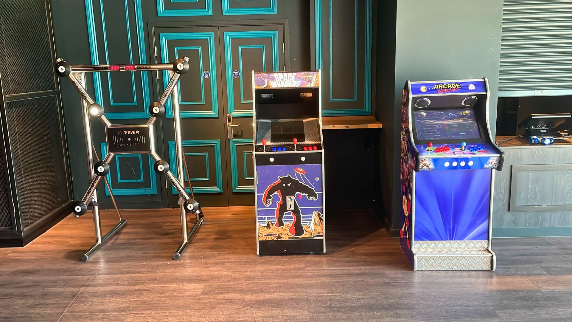 Interactive Batak Reaction Game Hire (IPS) - Inflatable, Bouncy Castle ...