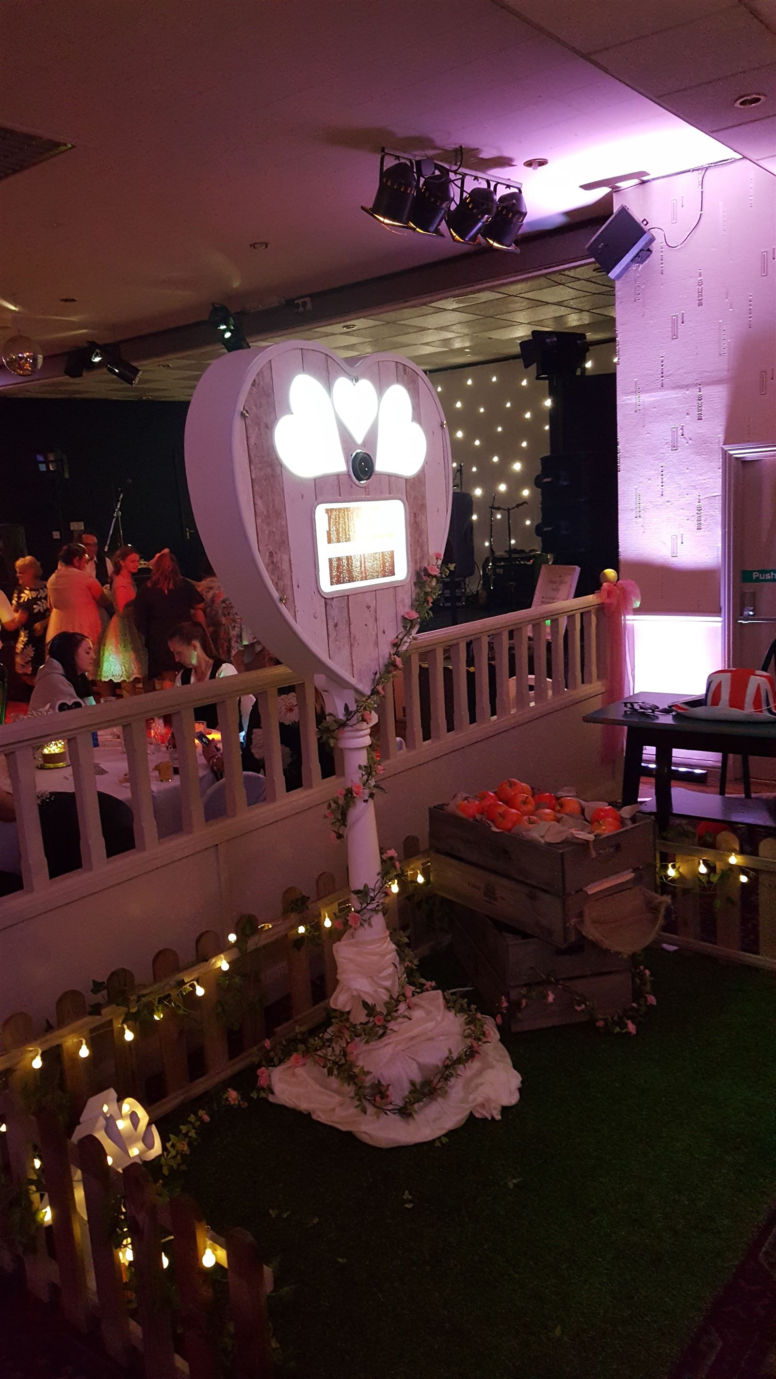 Photobooths - Photobooth Hire in Swansea ( S, Wales ) | Posers ...