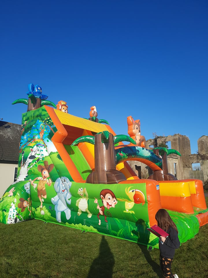 Tropical Forest Slide 🦁 2 Days in a Price of 1🦁 - Bouncy Castle Hire in ...