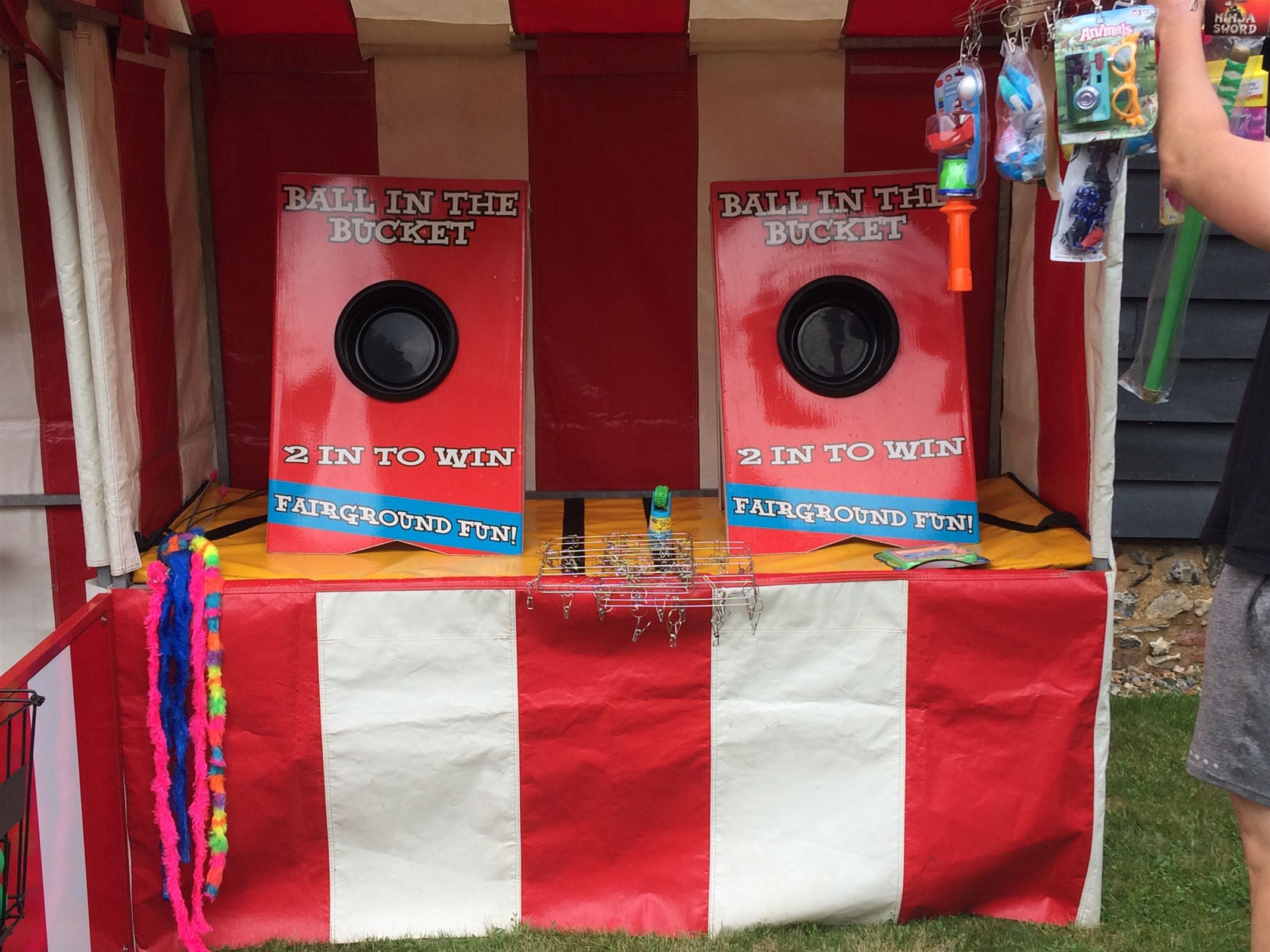 Ball In A Bucket Carnival Stall – Fun Fair Game Hire | Funday Ltd