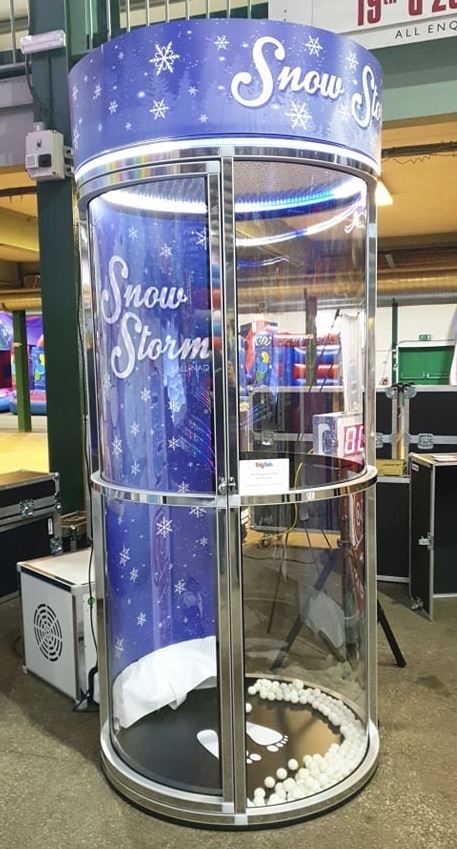 Grab a Grand Cash Grabber - Bouncy castle & Fairground ride hire ...