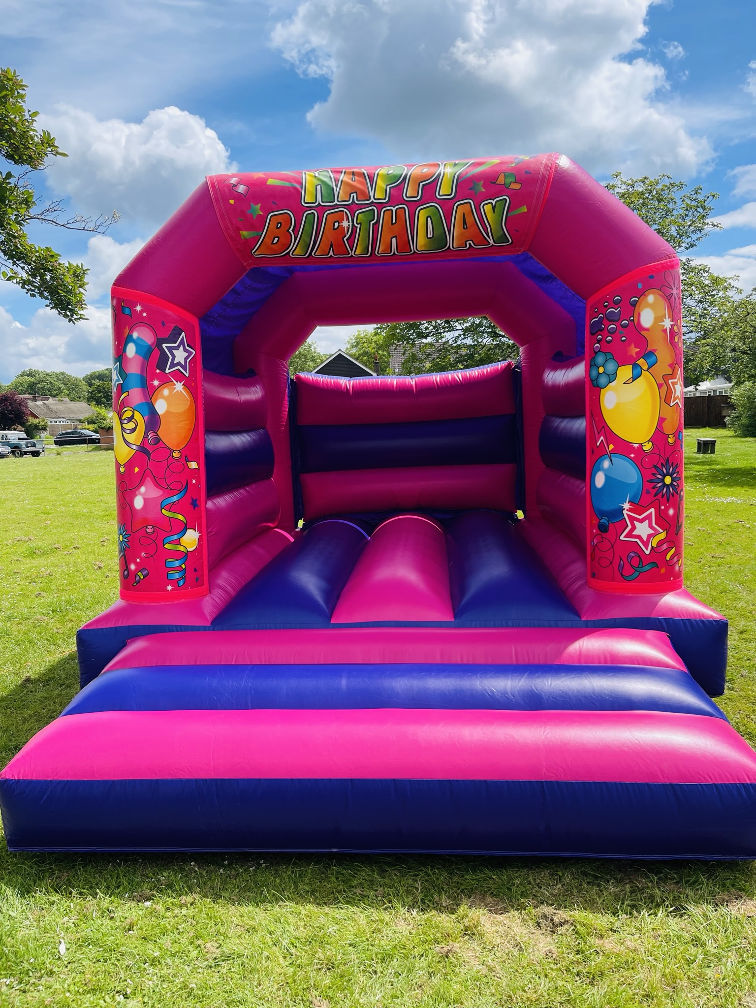 Bouncy Castle Hire in Bicester | Fun, Safe & Affordable