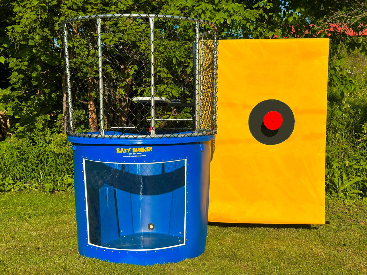 Classic Dunk Tank - Game & Event Rental Service in Texas | Big Happy Events