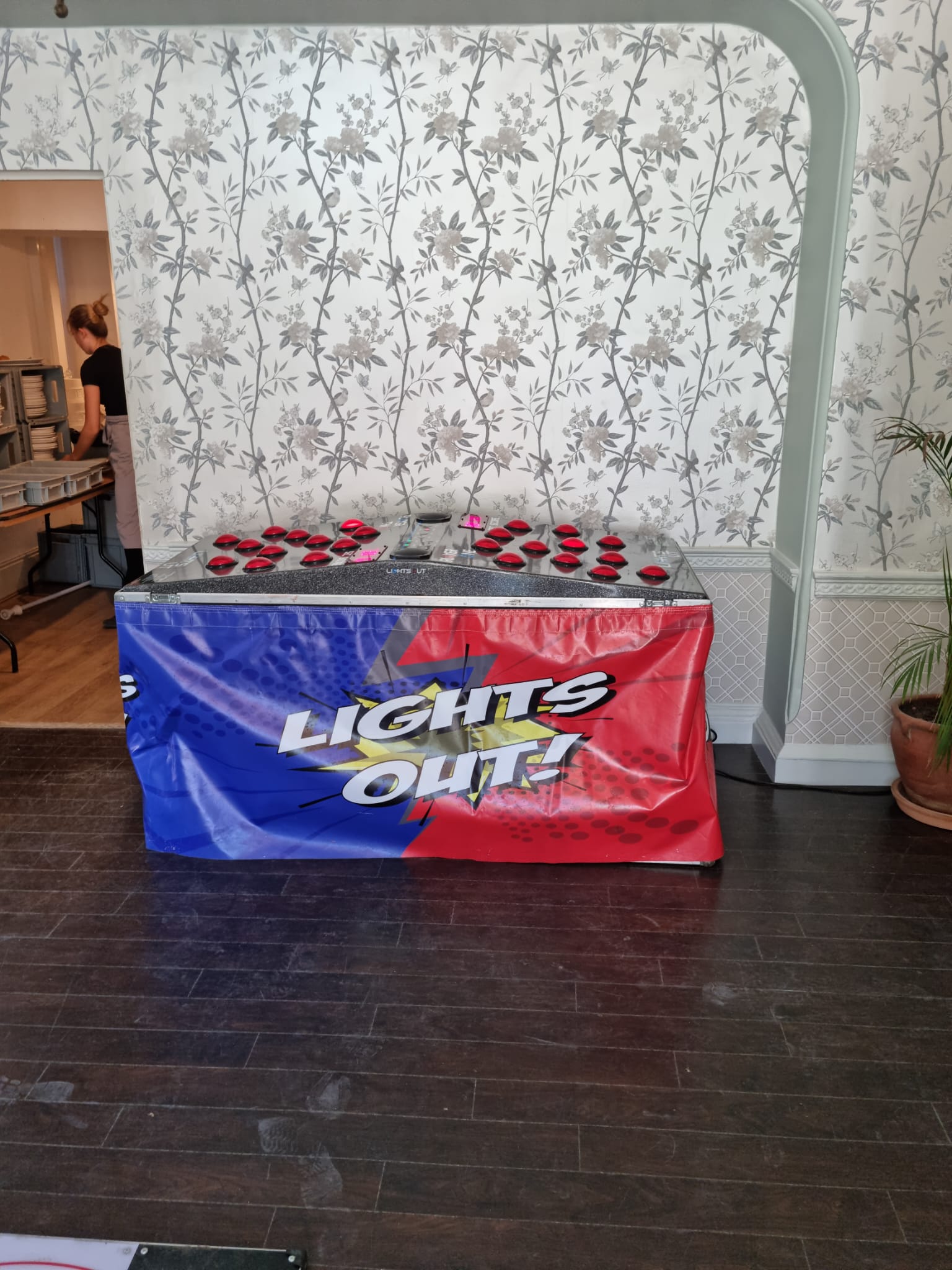 Lights Out electronic games hire - Rodeo Bull Hire in Essex, London ...