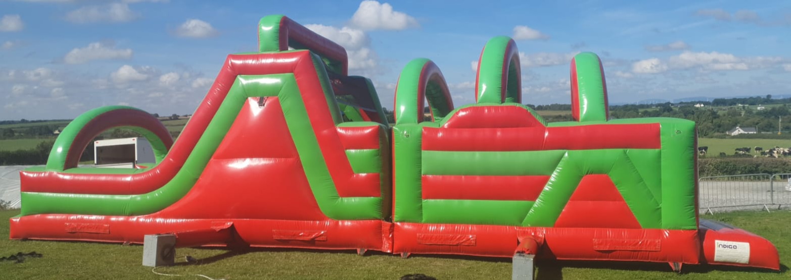 40 ft Red & Green Rock OB... HIRE 1 DAY AND GET SECOND DAY FREE - Hire ...
