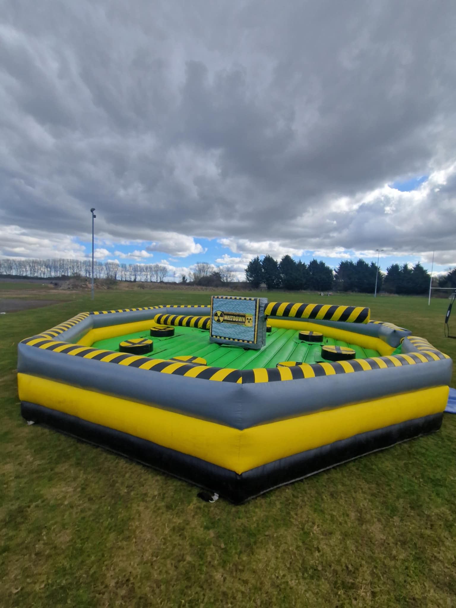 Assault Courses - Hire in Lincoln | Lincs bounce
