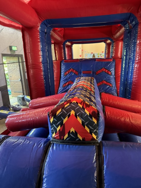 Ninja Run 40ft (12.1m) - Hire in Hersham, Walton on Thames, Weybridge ...