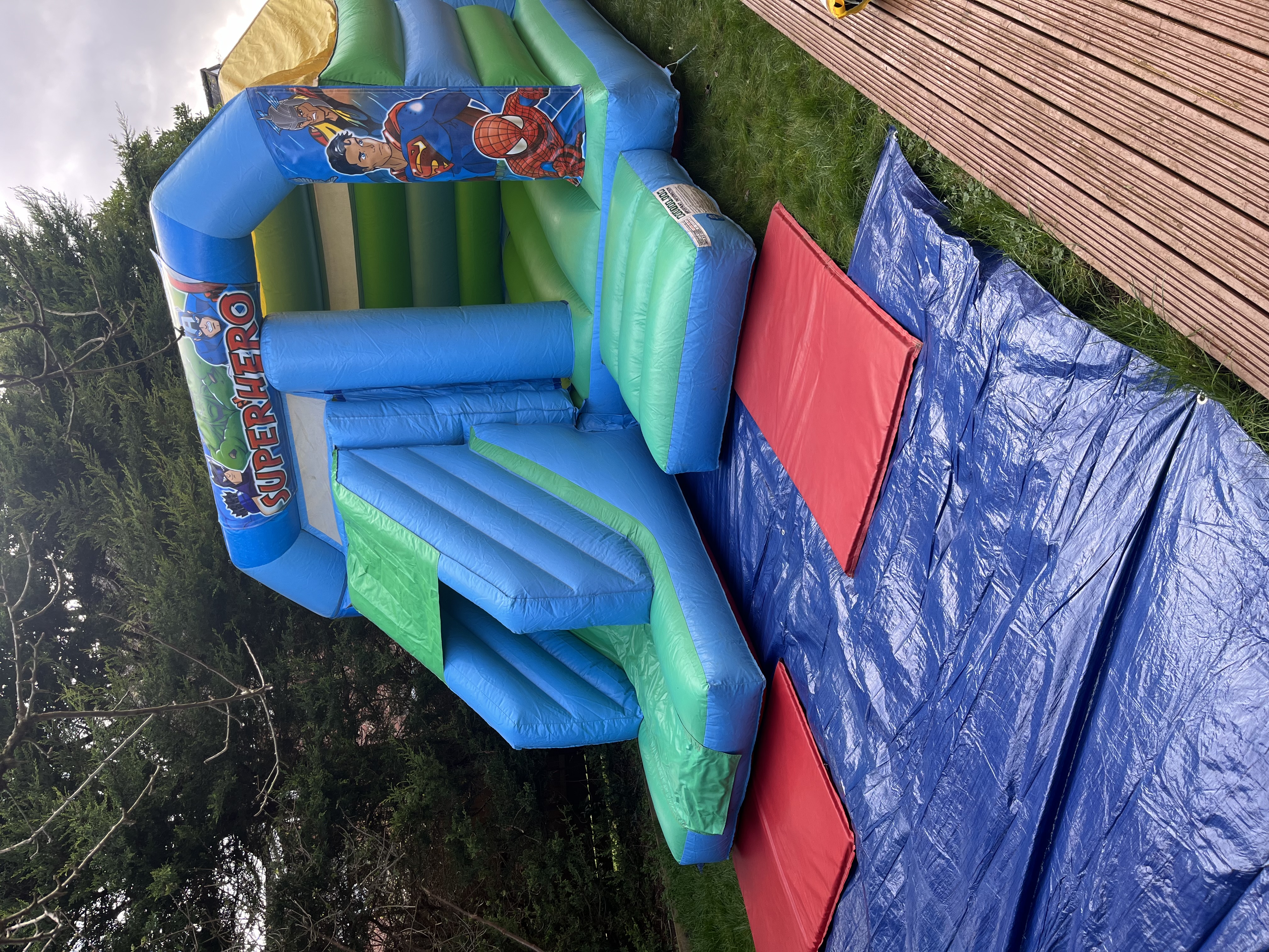 12ft x 18ft Superhero Combo Slide - Hire in northampton | elliotts castles