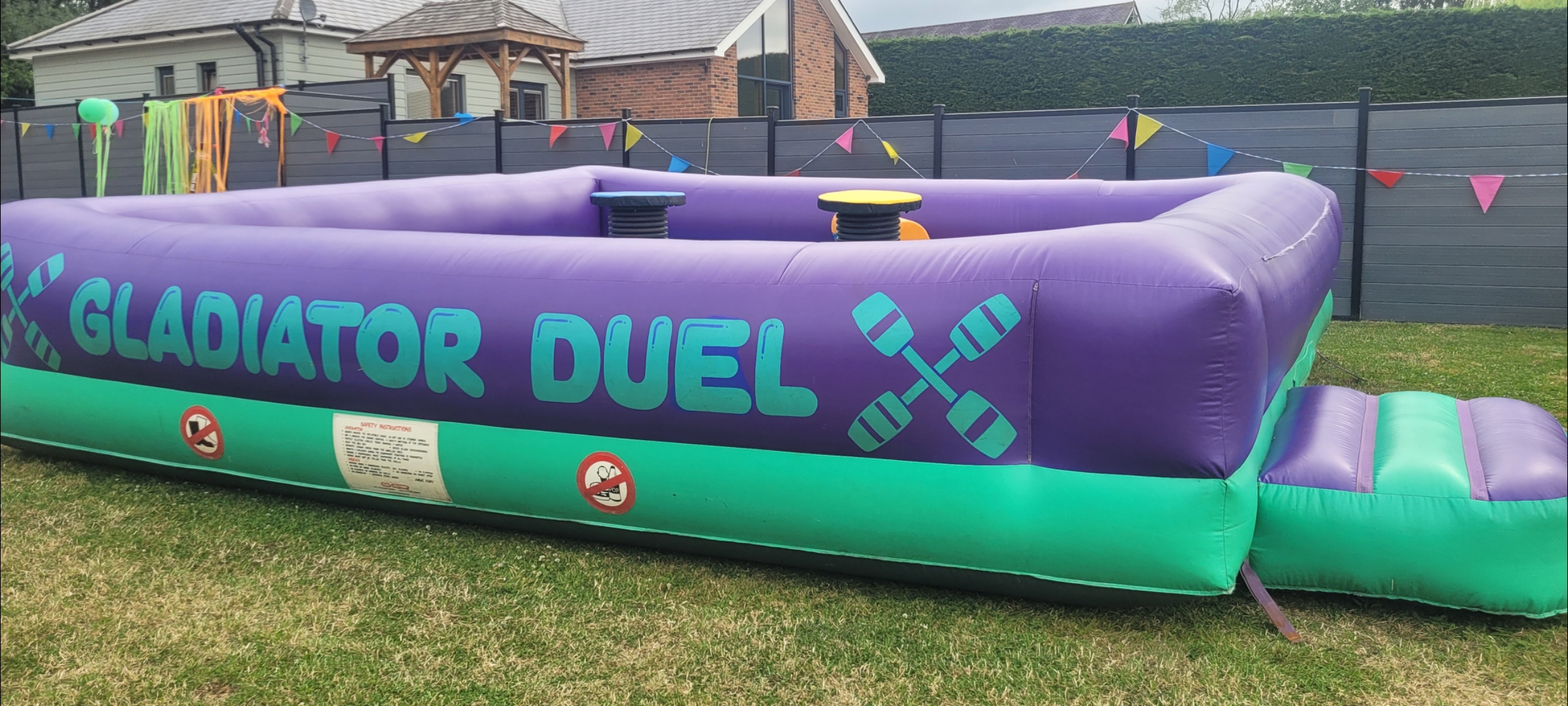 Gladiator Duel - Hire in Grays | Kings of the Castles