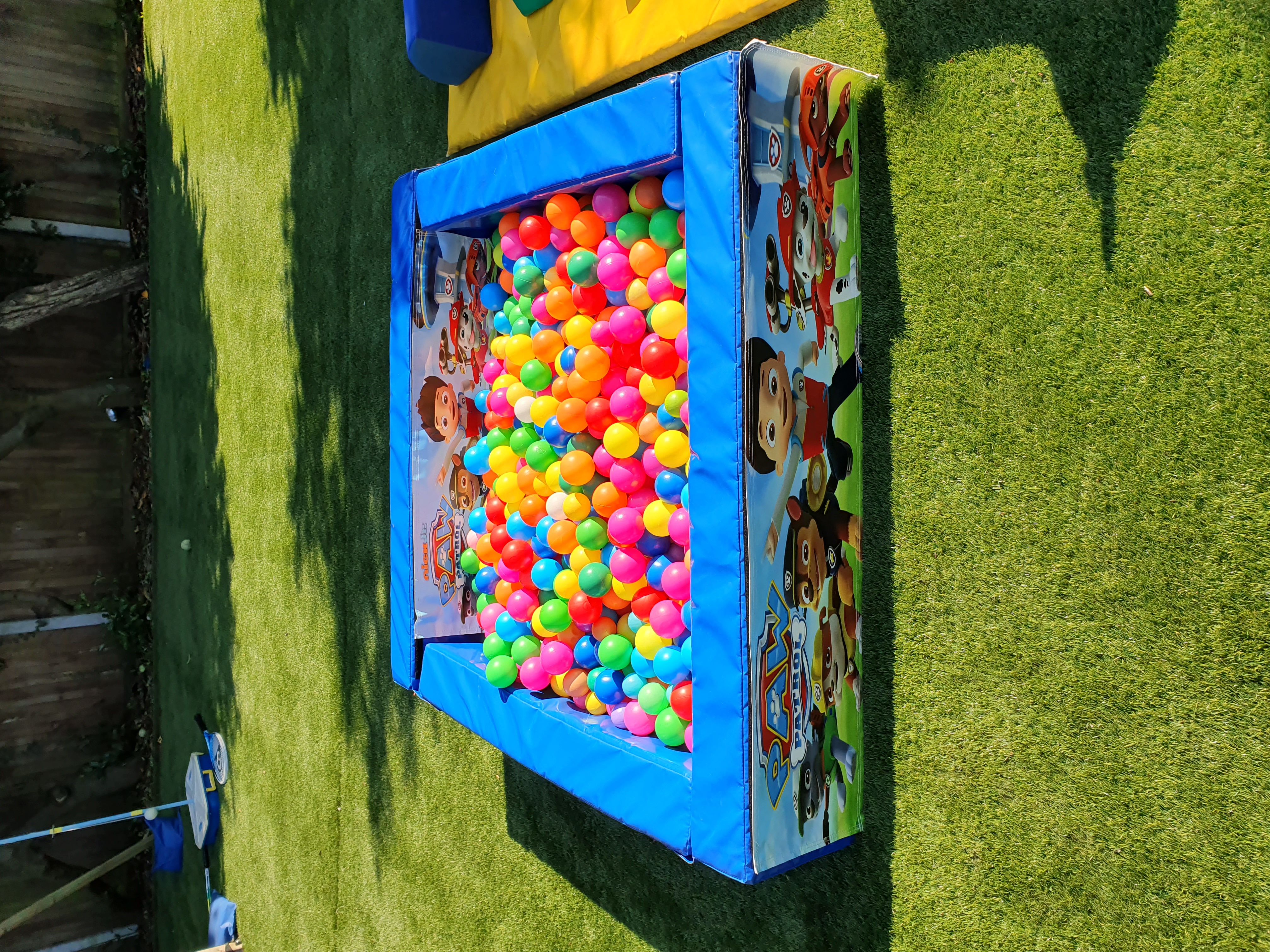 BLUE BALL PIT 5ft - Bouncy Castle Hire, Soft Play Hire in Surrey ...