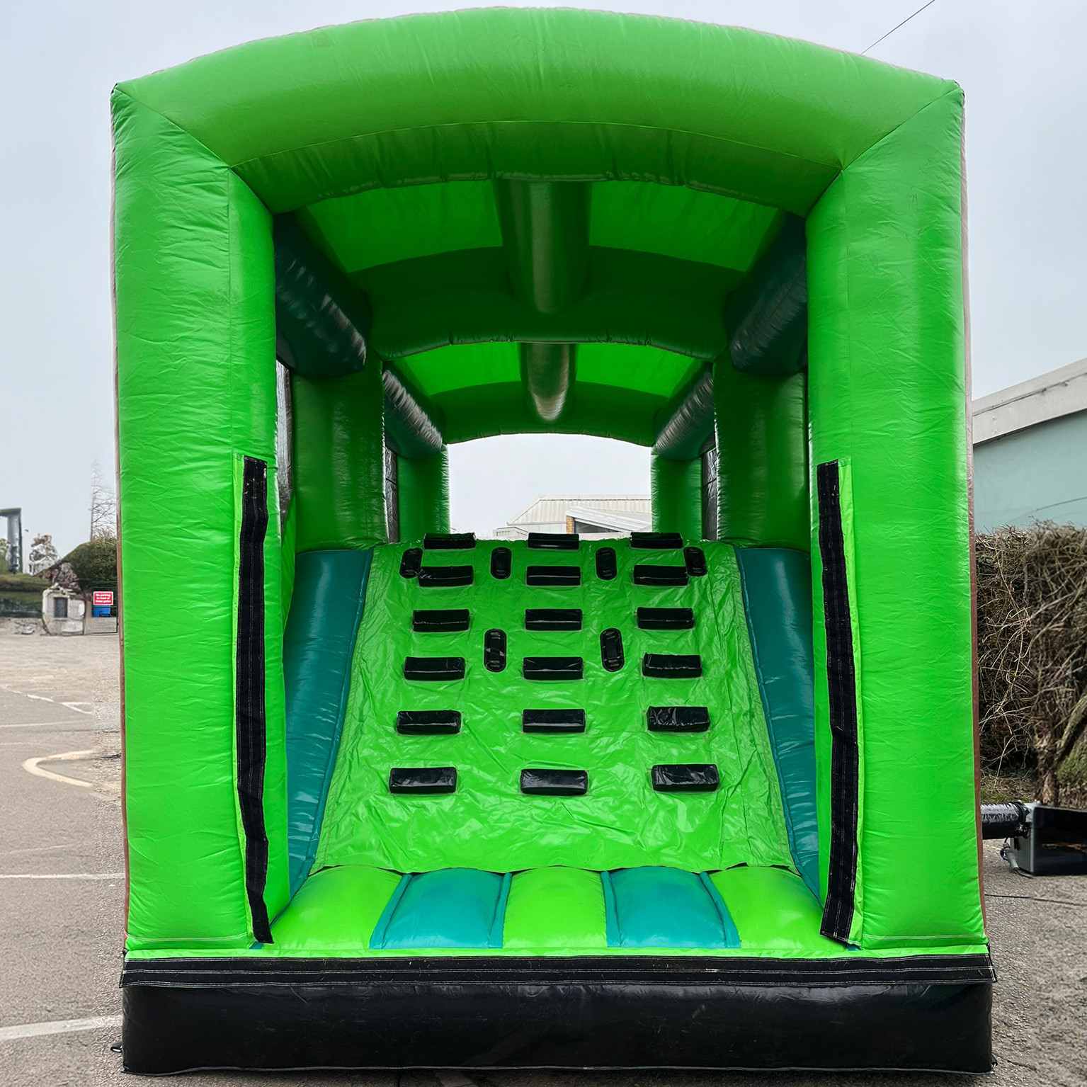 100ft 4 Piece inflatable 100ft Army Assault Course - Inflatable, Bouncy ...