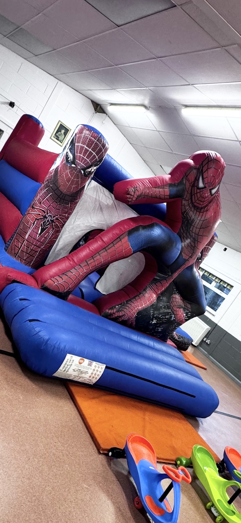 3D Spider Man Castle with Slide 15ft (L) 17ft (W) 12.5ft (H) - Hire in ...