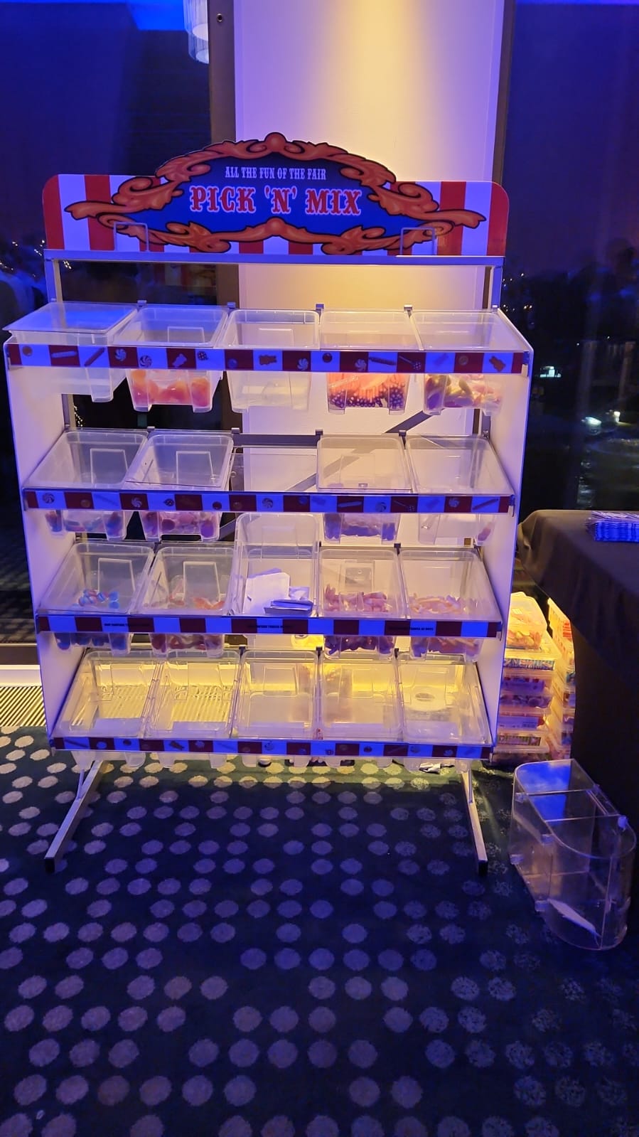 Pick n Mix Stand / Sweet Cart Hire - ice-rinks.co.uk in UK | Ice-rink Uk