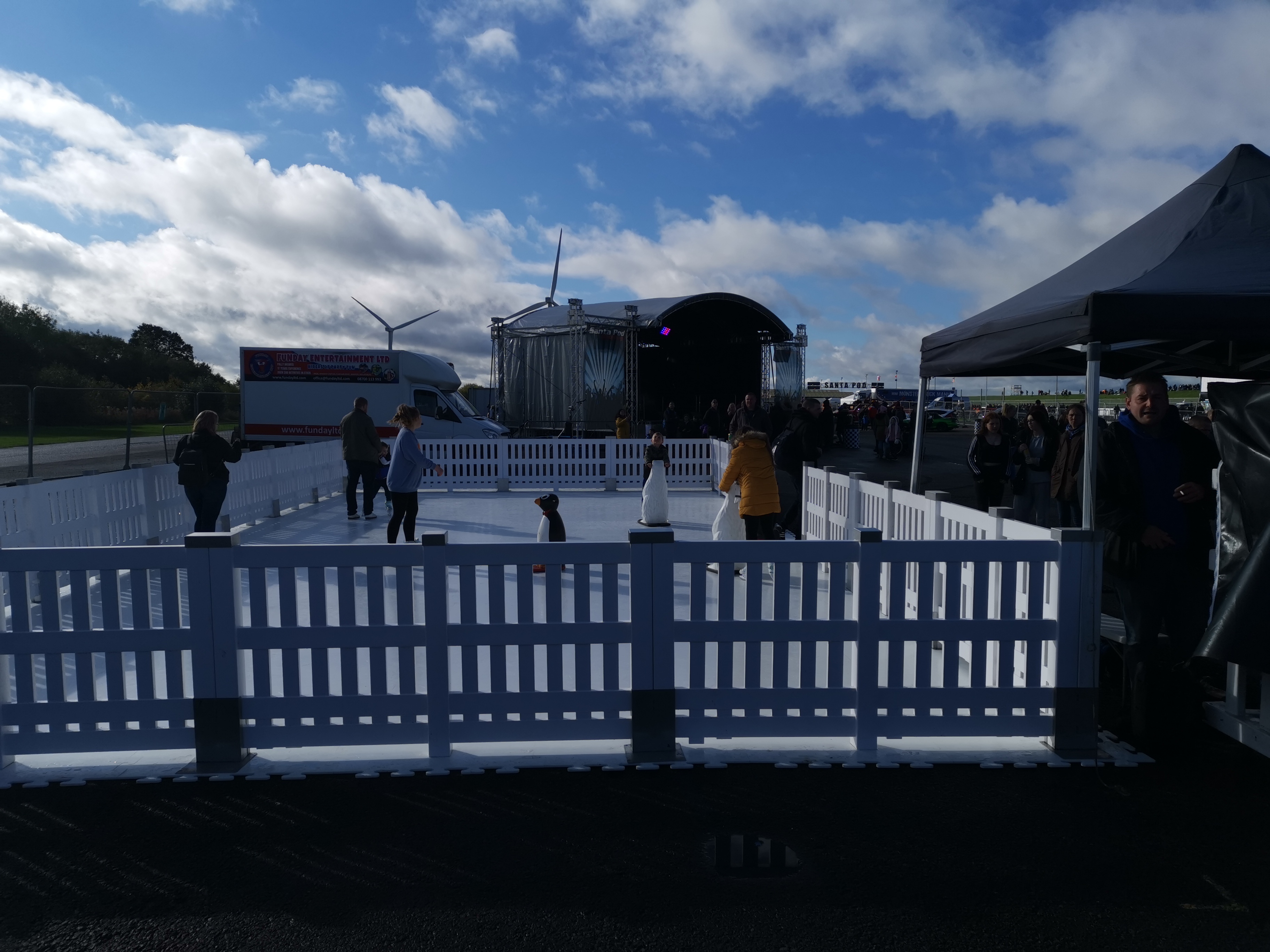 Ice Rink Hire For Corporate Events In Essex, London & Nationwide