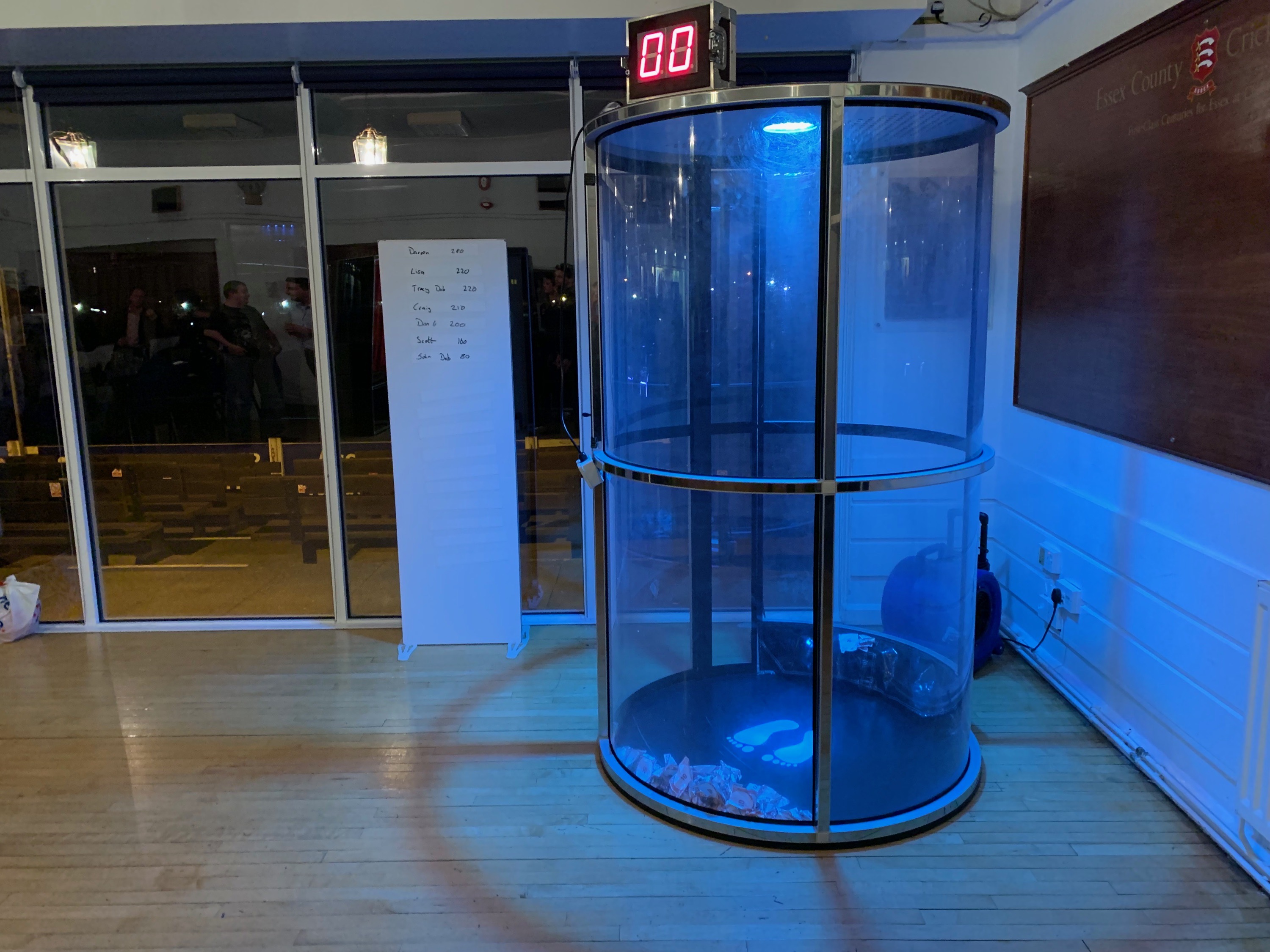 Hire Grab A Grand, Grab A Grand Hire London, Essex, UK