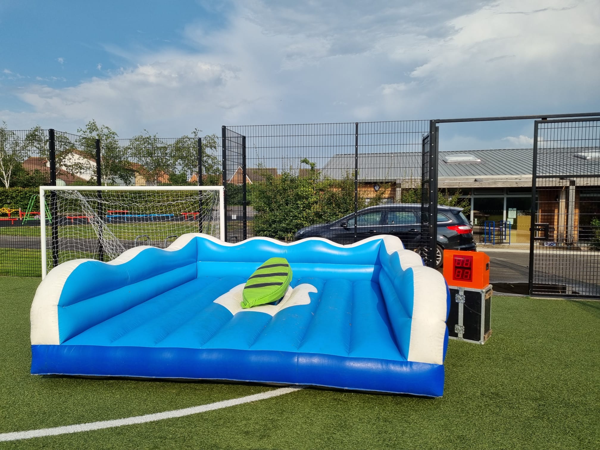 Surf Simulator Hire,Surfing Simulator Game For Rental,Essex,London,UK