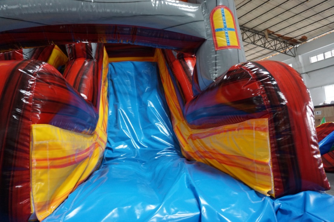 Castle Water Slide 18ft Tall - Hire in Il | Chocos rentals