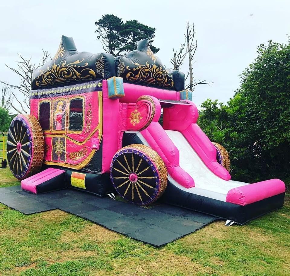 Princess Carriage Castle - Jumping Castle Hire Brisbane, Jumping Castle ...