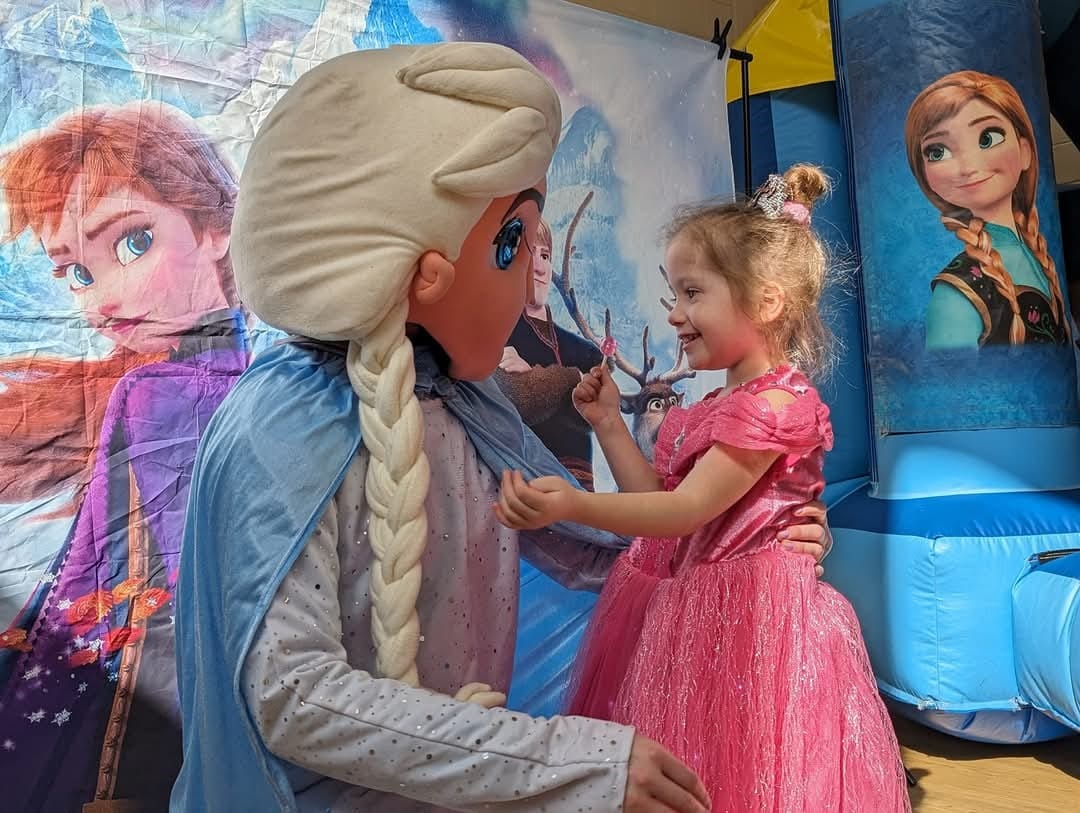 Elsa Party Package Bristol | Magical Frozen-Themed Party Setup for Chi