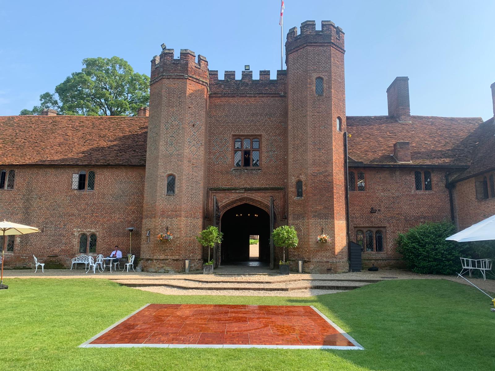 Dancefloors Essex - Event Hire Items for Weddings, Events and Parties ...