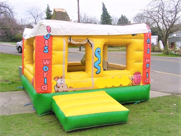 Small Bouncy Castle Hire