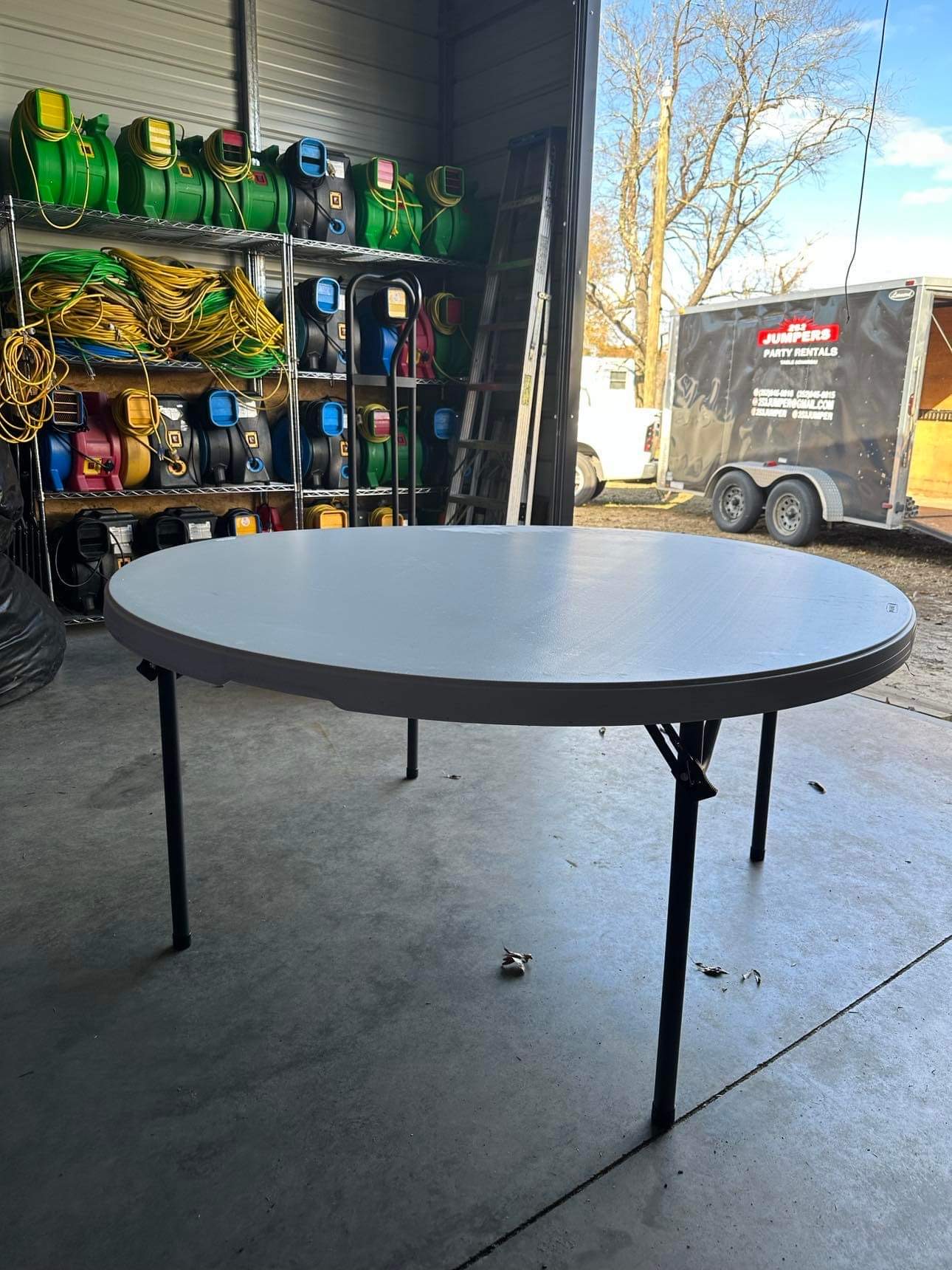 5 FT Round tables - Party Rentals in Albertson | 252 Jumper Party Rental