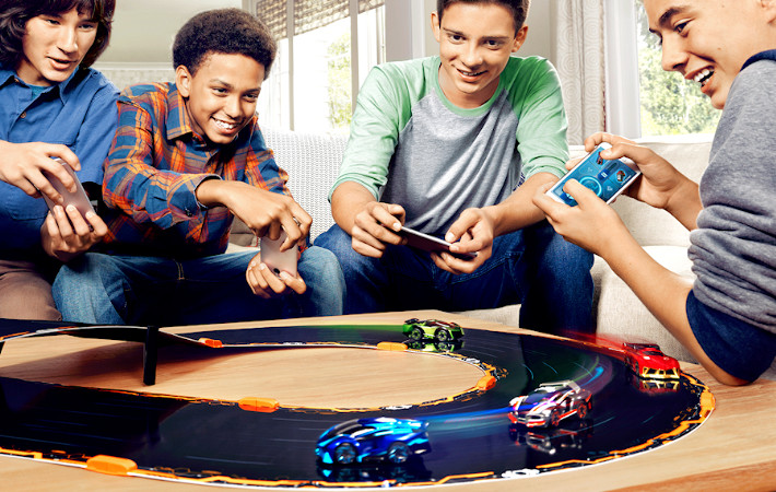 INFLATABLE FUN AND GAMES FOR GALA DAYS IN FIFE, EDINBURGH AND GLASGOW