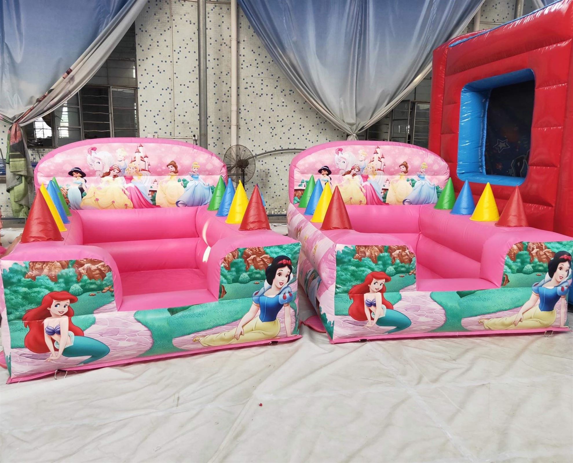B-Disney Princesses ball pool with air jugglers 8ft x 6ft - Bouncy ...